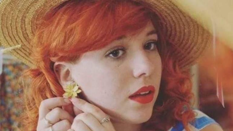 “Pin-up Vintage”: Chloé Michel’s ‘Be Distinctive’ Moment | EM ...